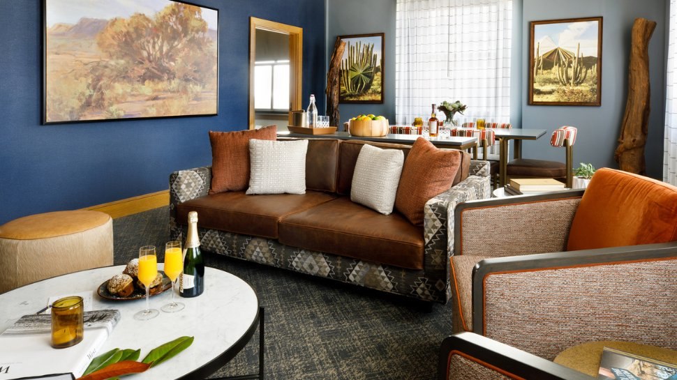 Luxury Hotel Suite in Downtown Amarillo | The Barfield